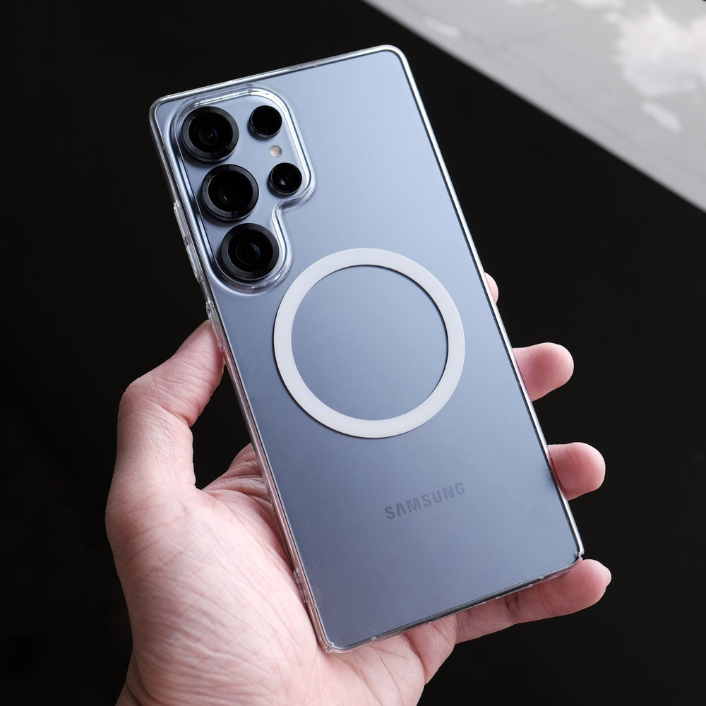 The Best Minimalist Cases for iPhone 16 Series - Bare Cases